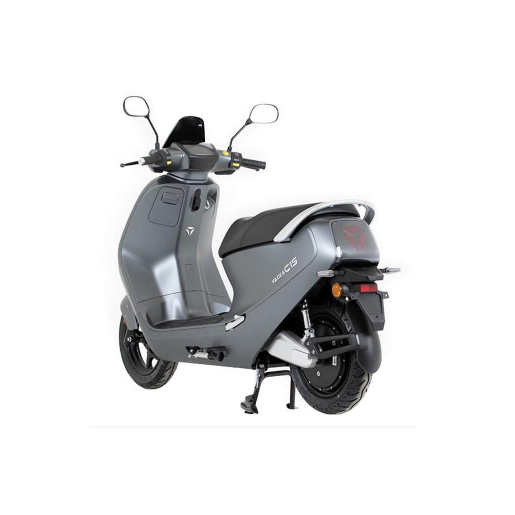 Yadea C1S 2.2kw 28mph Electric Moped. Upto 50 mile range